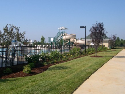 Commercial | Multi-Family Complex Landscaping | Ideal Landscaping